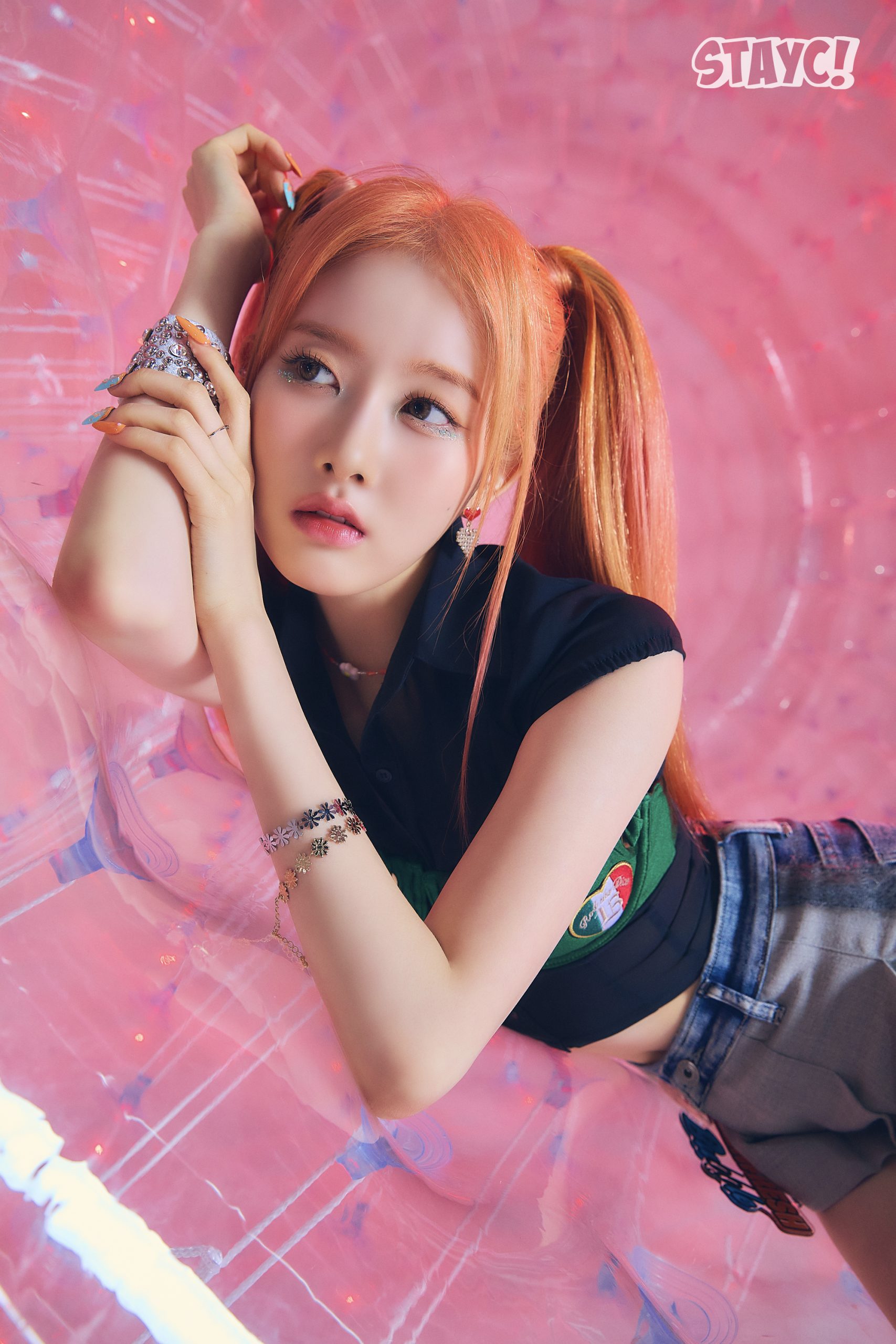 STAYC Bagikan Foto Teaser Grup dan Individu Terbaru untuk “TEENFRESH ...