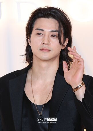 Kim Ji Hoon Bergabung dengan Lee Jung Jae dan Lim Ji Yeon dalam ...