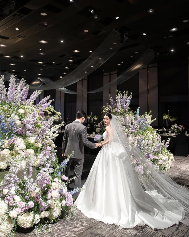 Aktris Nam Bo Ra Bagikan Potret Pernikahan yang Indah – KoreanIndo