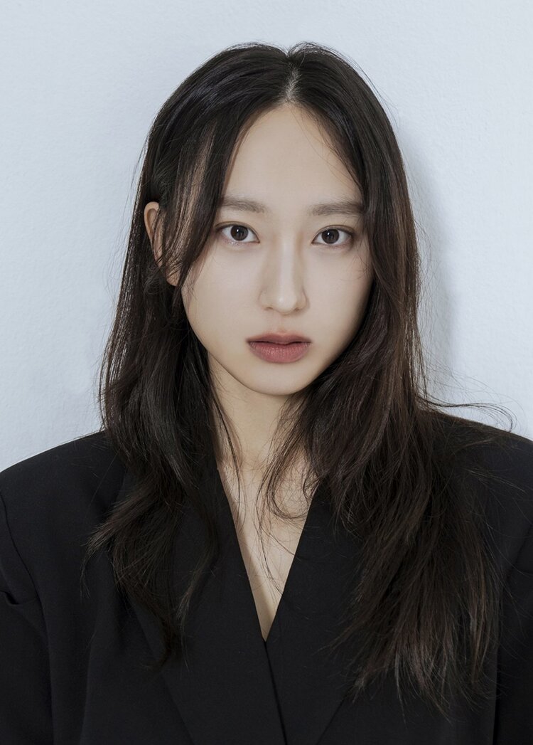 Ryu Hye Young Resmi Bergabung dengan Agensi Hyun Bin, VAST Entertainment – KoreanIndo