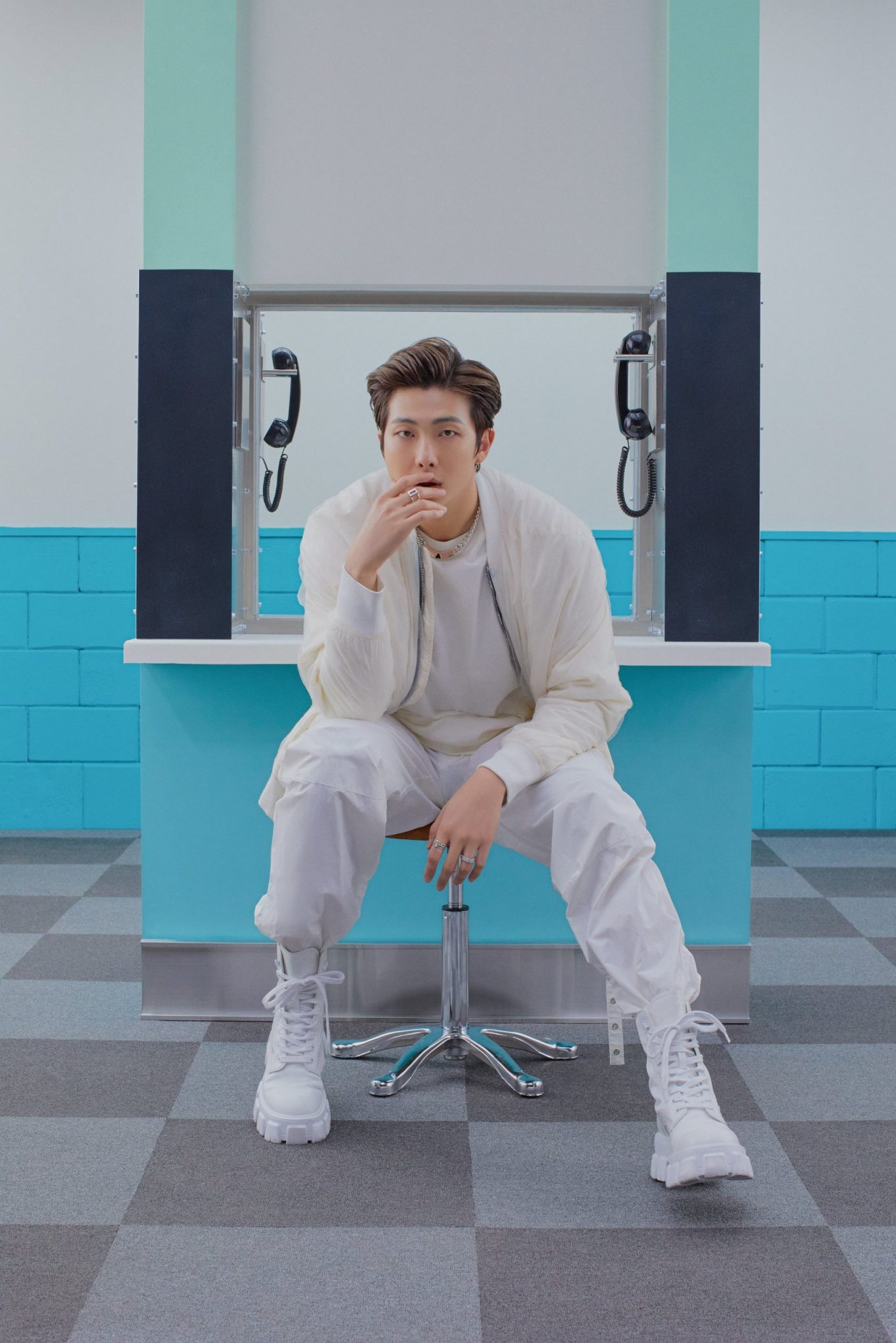 RM BTS Jadi Artis K-pop Pertama yang Jadi Pembicara di APEC CEO Summit – KoreanIndo